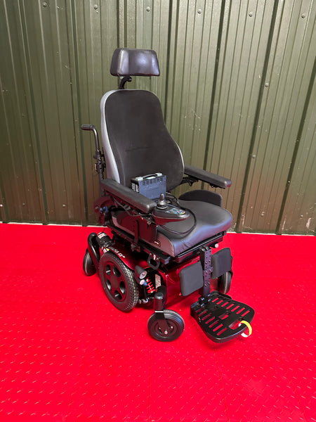 Used Quickie Salsa M2 with Power Tilt – Seacroft Mobility