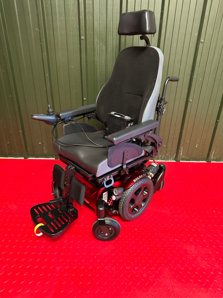 Used Quickie Salsa M2 with Power Tilt – Seacroft Mobility